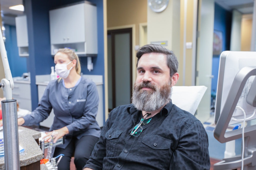 Caring For Your Smile Between Orthodontic Visits | Smith & Heymann